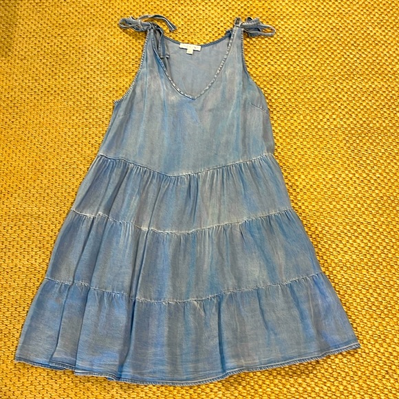 She + Sky | Dresses | Tiered Lightweight Denim Dress With Tie Sleeves ...